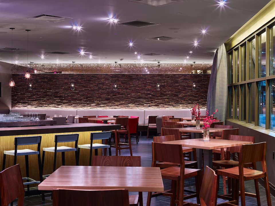 Modern Downtown Cincinnati Hotel | Hyatt Regency Cincinnati