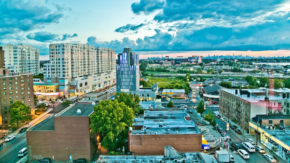 Hotel Photos | Hyatt Place Flushing/LaGuardia Airport