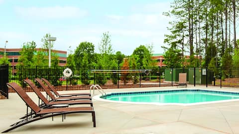 Hotels in Cary, NC Near Raleigh, NC | Hyatt Place Raleigh / Cary