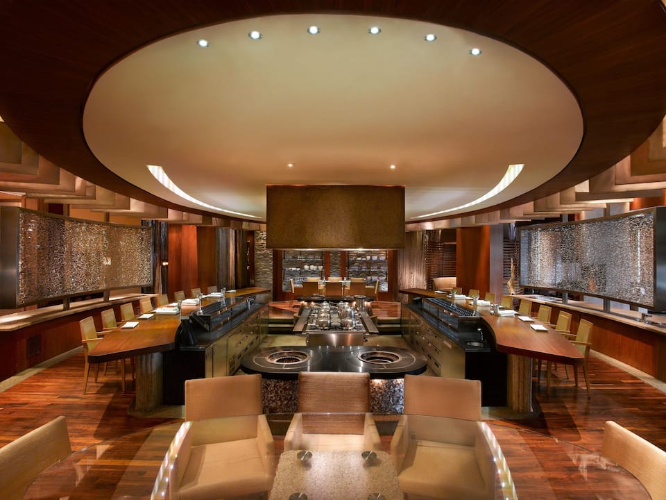 Grand Hyatt Dubai – Luxury Resort Hotel