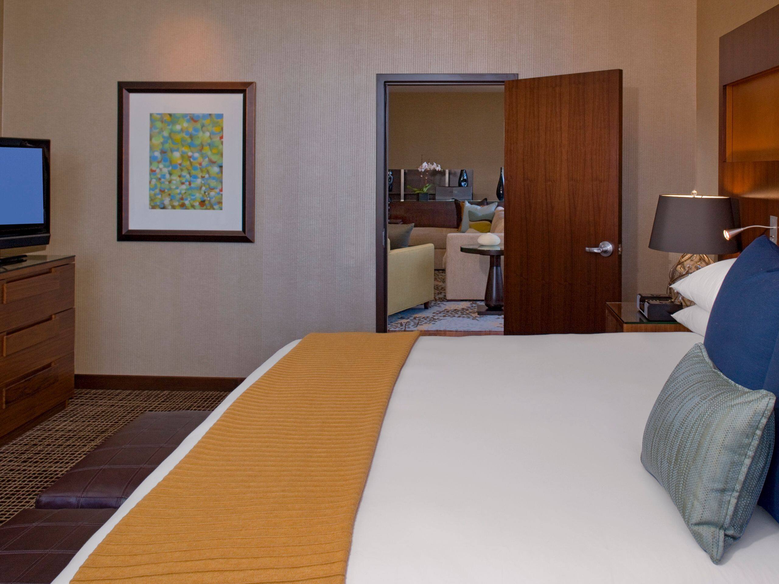 Denver Hotel Rooms & Suites With View | Grand Hyatt Denver