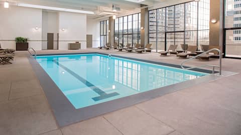 Downtown Denver, Colorado Hotels With Pool | Grand Hyatt Denver