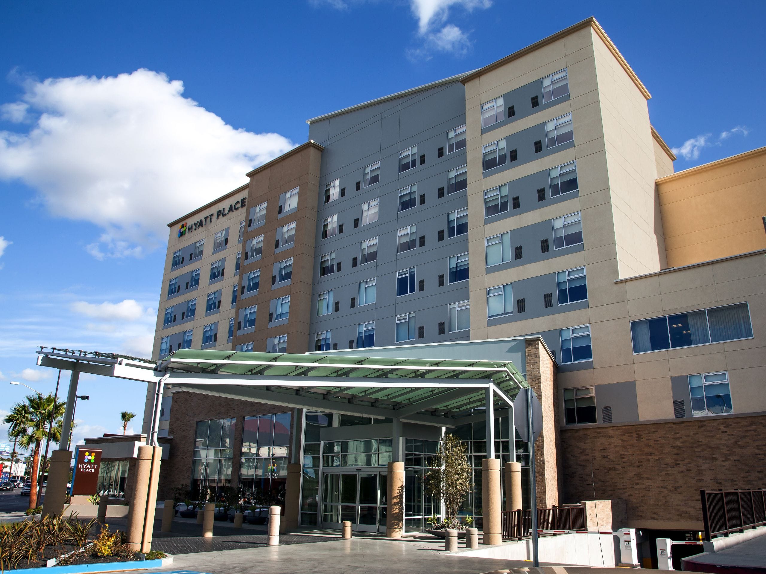 Downtown Tijuana Hotel in Zona Rio | Hyatt Place Tijuana