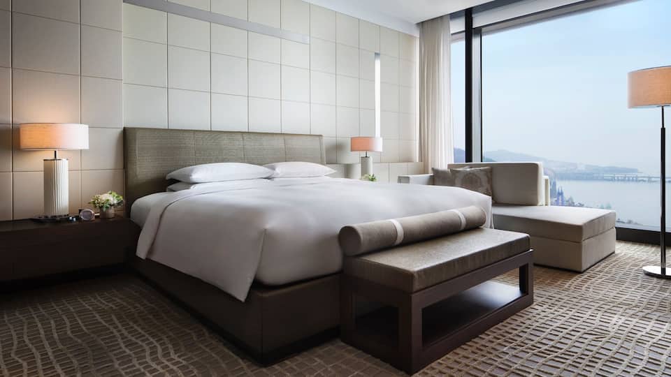 Upscale Hotel in Dalian | Grand Hyatt Dalian