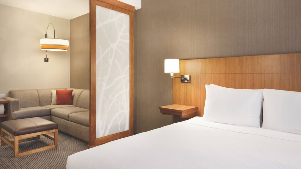 Anaheim Resort Hotel Near Disneyland | Hyatt Place Anaheim