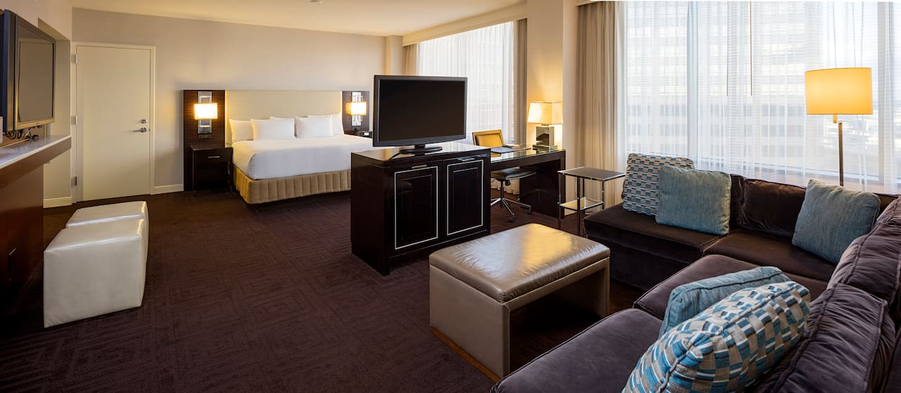 Hotels in Downtown New Orleans, LA | Hyatt Regency New Orleans