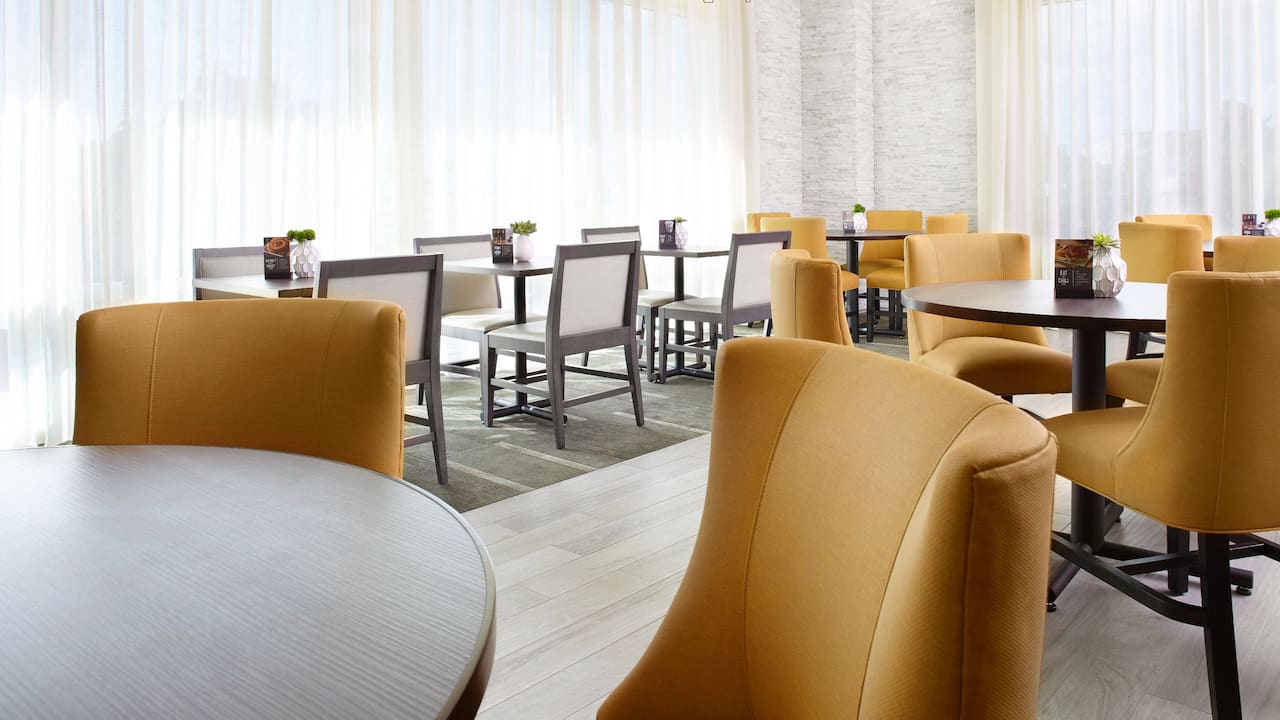 Hotel Photos | Hyatt Place Miami Airport-East