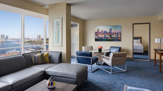 Hotels Near Aquarium | Hyatt Regency Baltimore Inner Harbor