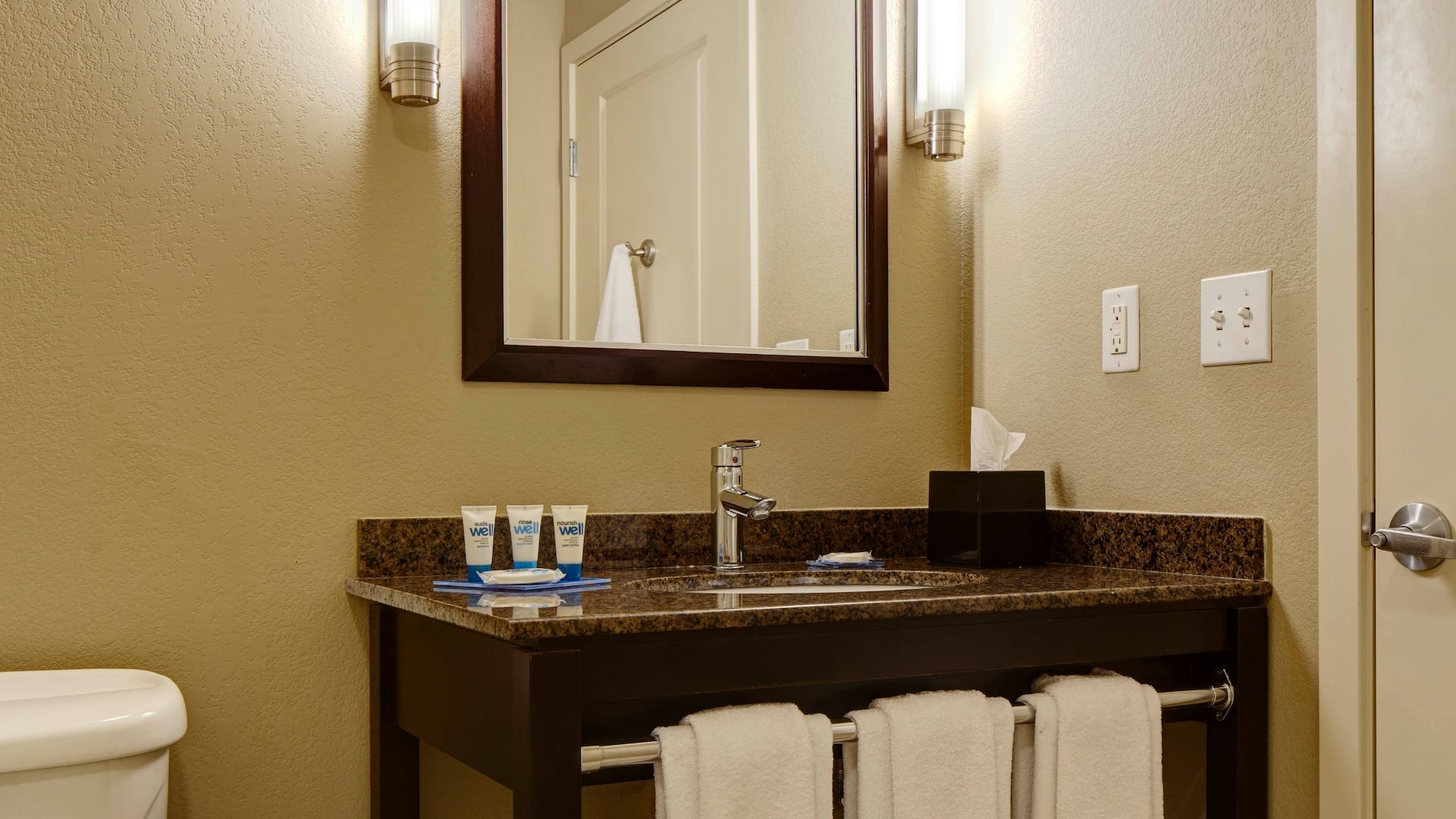Redmond Hotel Rooms | Hyatt House Seattle/Redmond