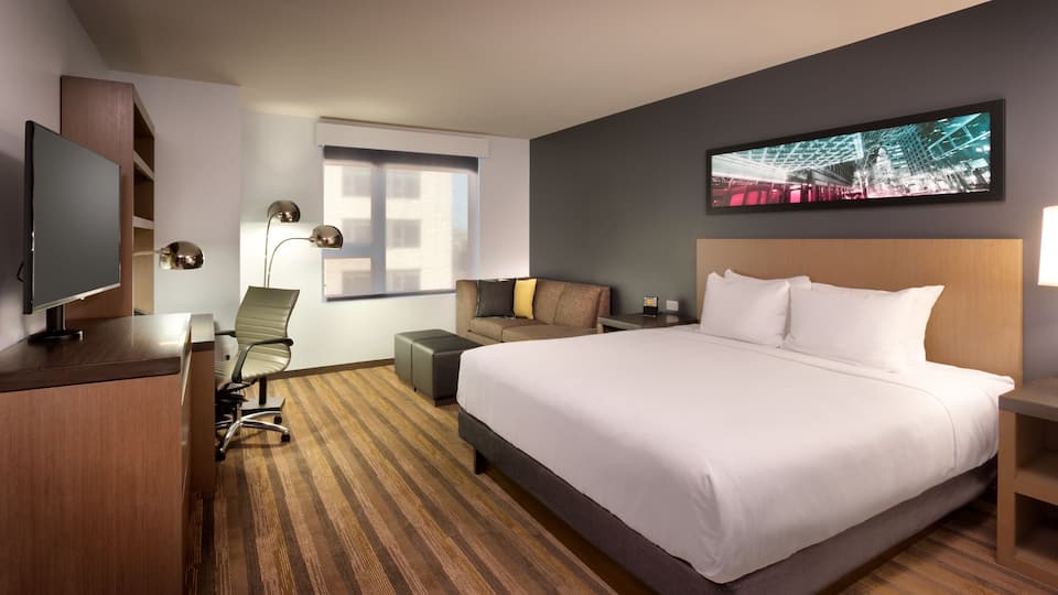 Downtown Portland, Oregon Hotel Suites | Hyatt House Portland