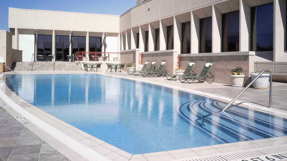 Hotel Inside DFW Airport with Shuttle | Hyatt Regency DFW Airport