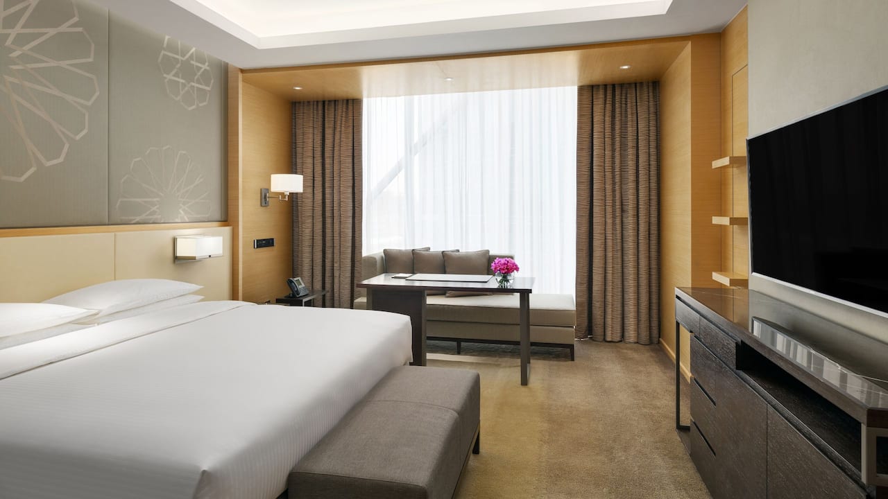 Riyadh Luxury Hotel Rooms & Suites | Hyatt Regency Riyadh Olaya