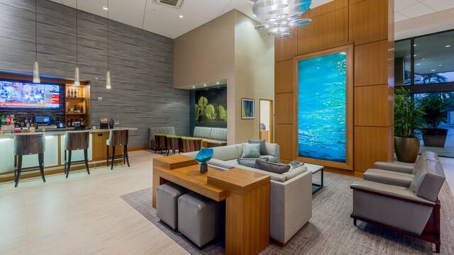 Hotel Photos | Hyatt Place Boca Raton/Downtown