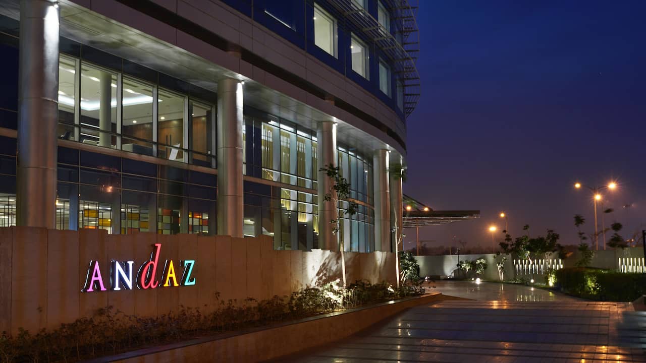 Photos + Reviews | Andaz Delhi