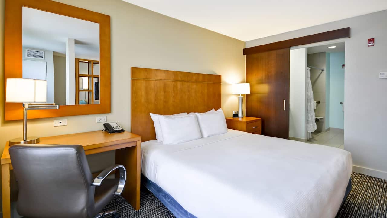 Hotel Photos | Hyatt House Chicago/Naperville/Warrenville