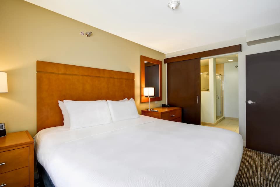 Hotel Photos | Hyatt House Chicago/Naperville/Warrenville