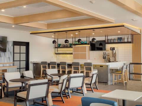 Hotel in Santa Fe | Hyatt House Mexico City