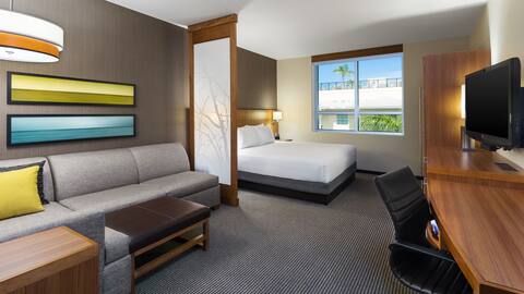 Modern Hotel near Atlantic Avenue | Hyatt Place Delray Beach