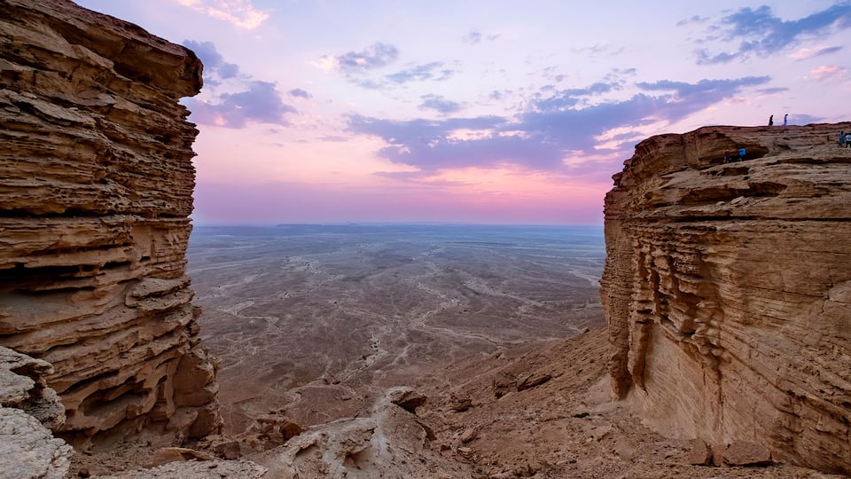 Luxury Riyadh Hotel on Tahlia Street | Hyatt Regency Riyadh Olaya