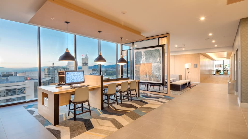 Hotel in Santa Fe | Hyatt House Mexico City