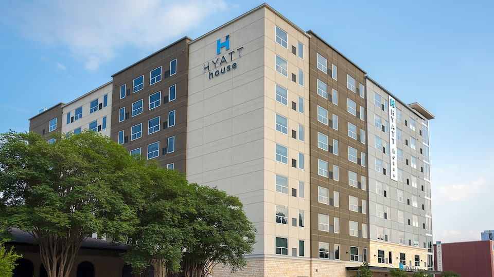 Hotel Photos | Hyatt House Austin/Downtown