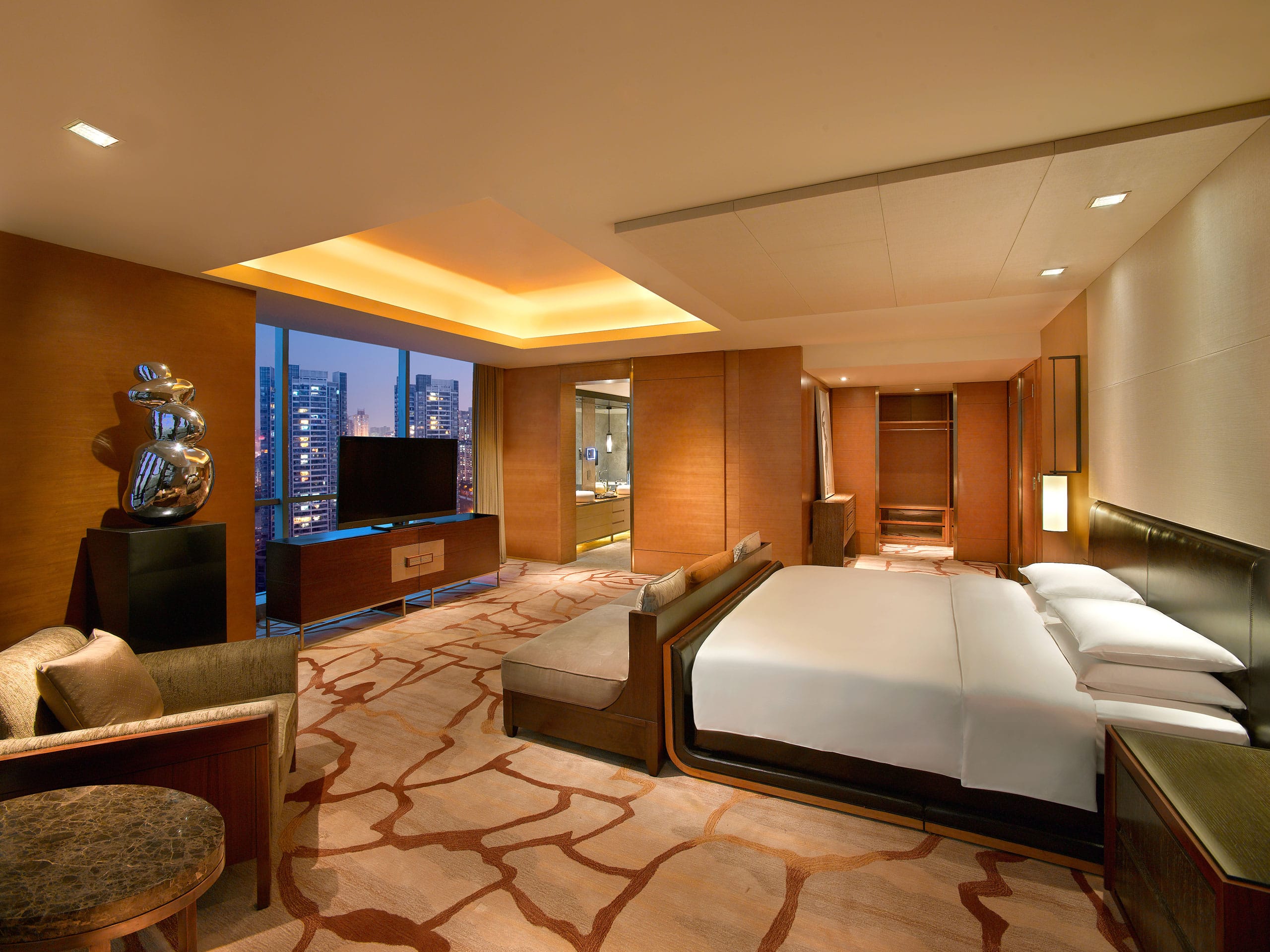 Luxury Accommodation | Hyatt Regency Chongqing