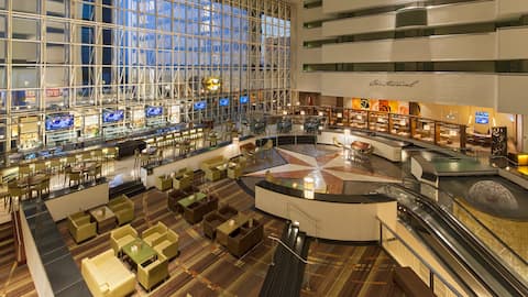 Downtown Dallas Hotel Near Convention Center | Hyatt Regency Dallas