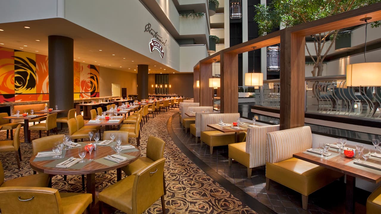 Centennial Restaurant In Downtown Dallas | Hyatt Regency Dallas