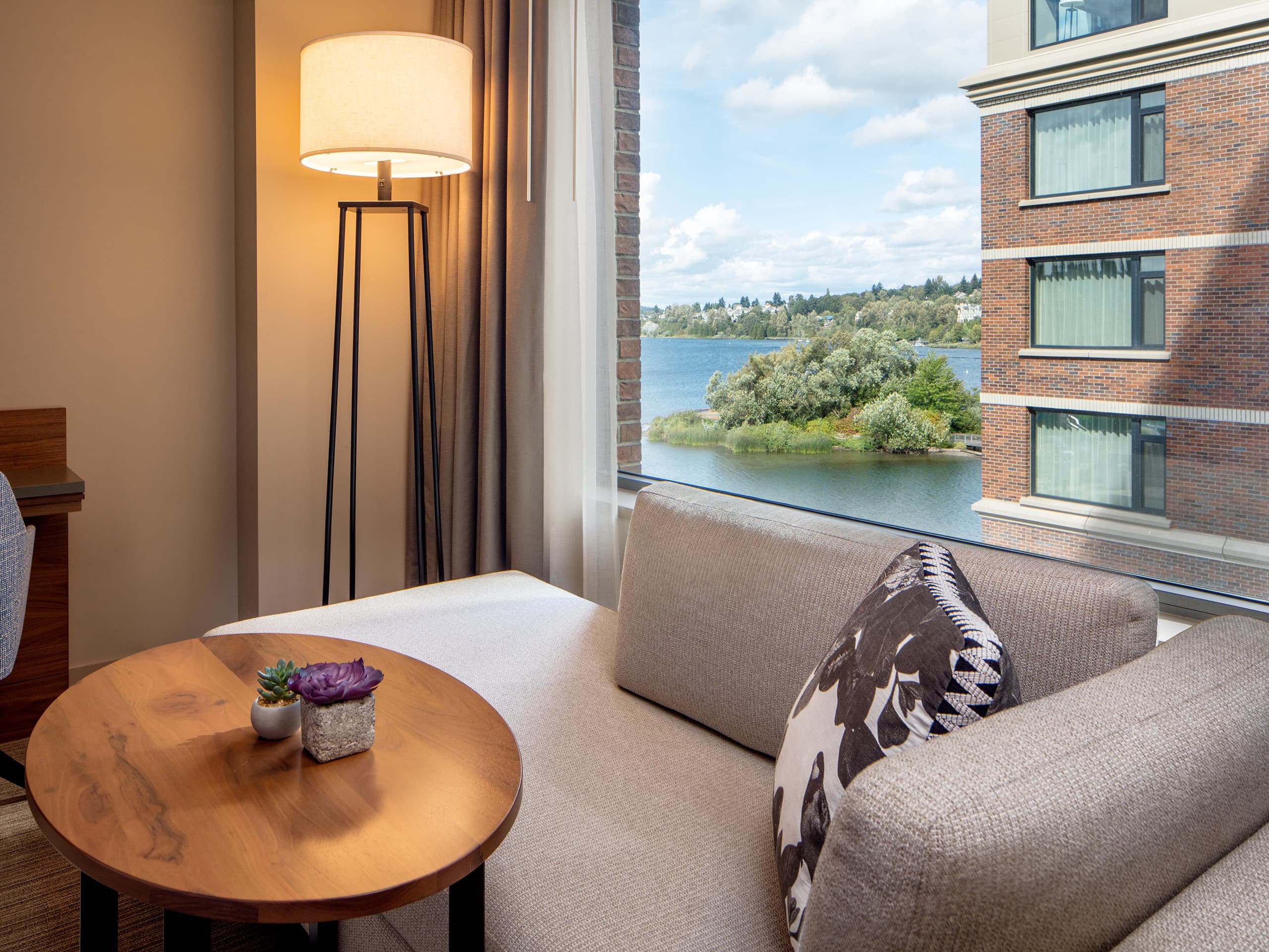 Hotelzimmer und Suiten in Renton, Washington | Hyatt Regency Lake ...