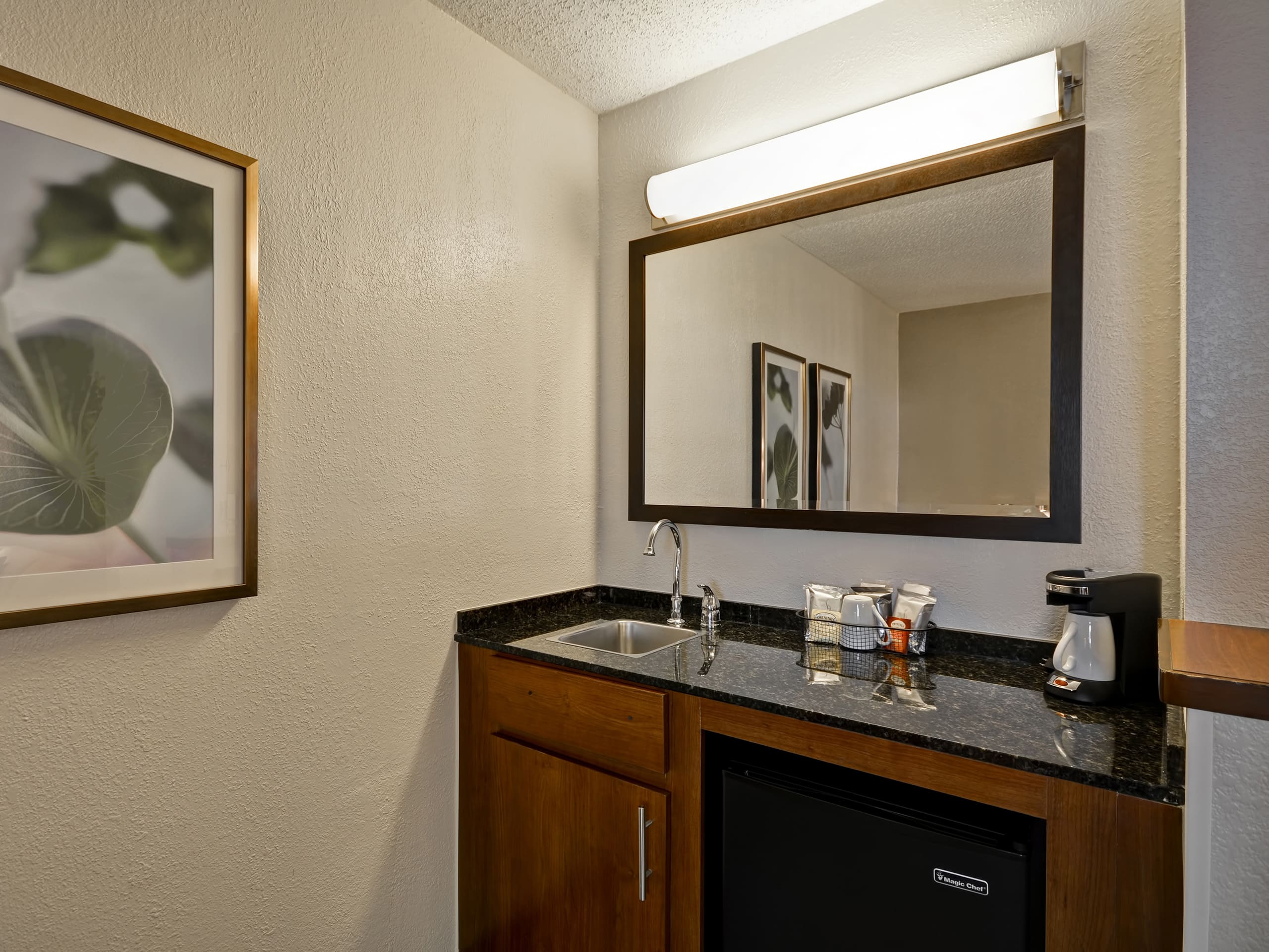 Hotel Rooms in Miami | Hyatt Place Miami Airport-West