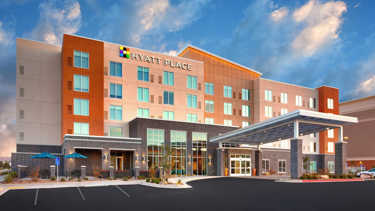Hotel Photos | Hyatt Place St. George / Convention Center