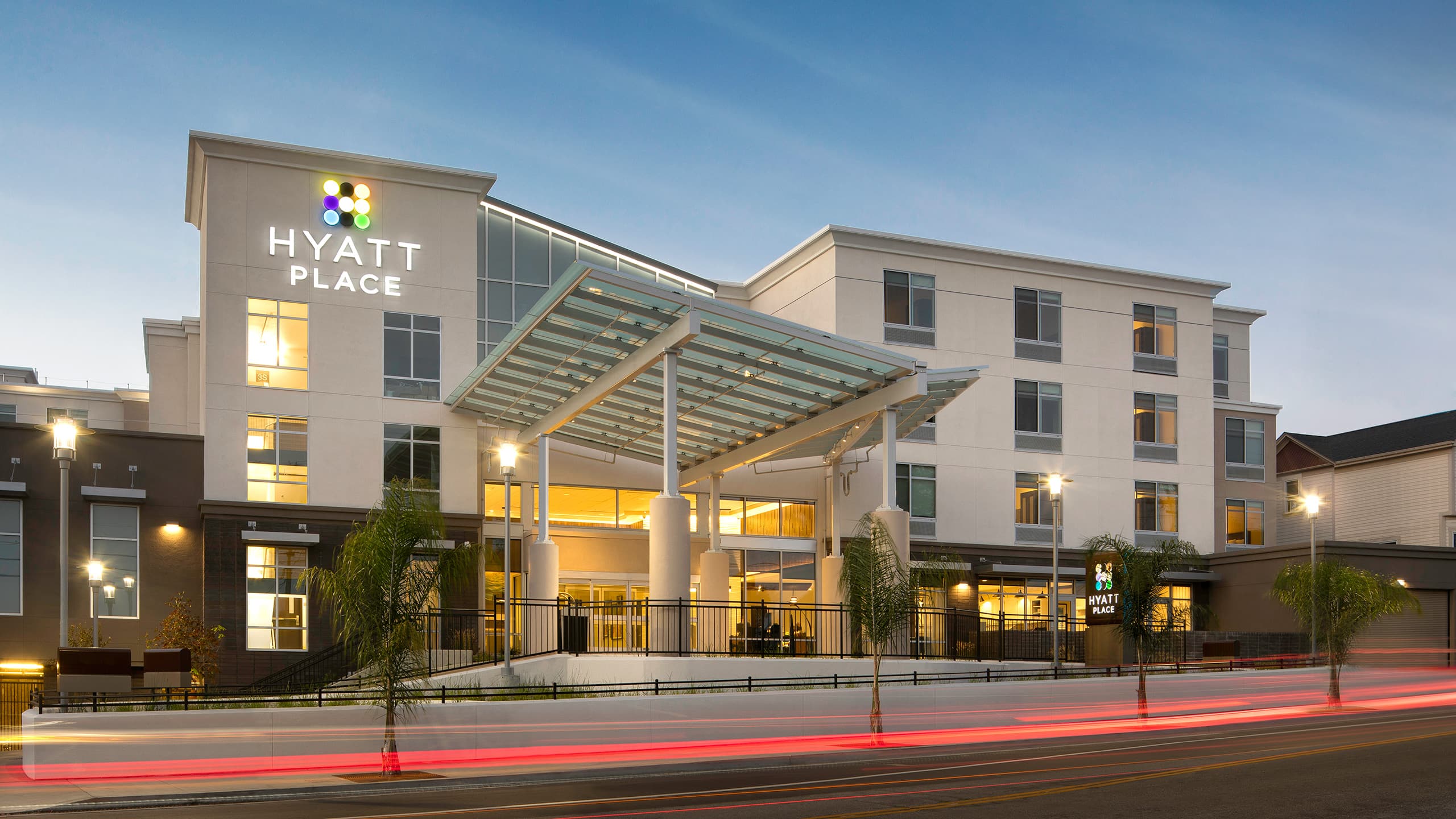Hotel Rooms Near Santa Cruz Beach Boardwalk | Hyatt Place Santa Cruz