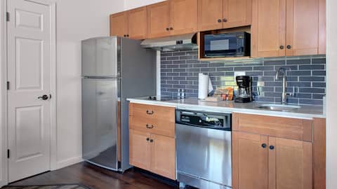 Extended Stay Poughkeepsie Hotel Rooms | Hyatt House Fishkill