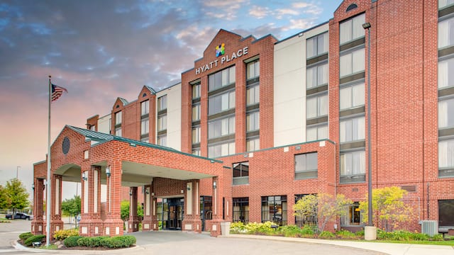 Hotel Photos | Hyatt Place Detroit/Livonia