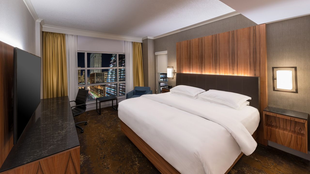 Downtown Calgary Hotel – Hyatt Regency Calgary