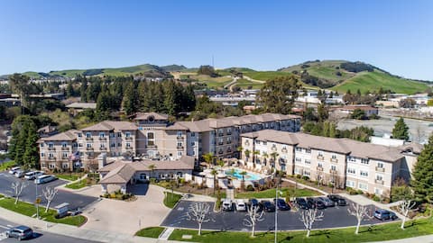 San Ramon Extended Stay Hotel with Pool | Hyatt House San Ramon