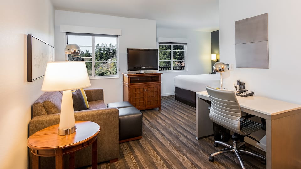 San Ramon Extended Stay Hotel with Pool | Hyatt House San Ramon