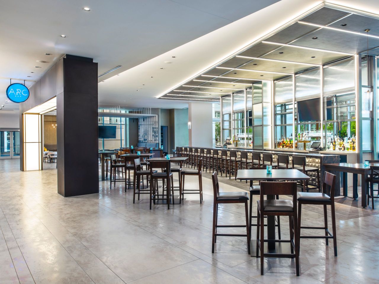 Chicago Convention Center Hotel | Hyatt Regency McCormick Place