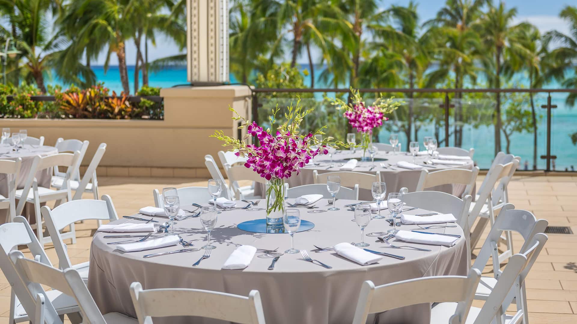 Waikiki Beach Wedding Venues on Honolulu | Hyatt Regency Waikiki