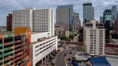 Downtown Minneapolis Hotels | Hyatt Regency Minneapolis