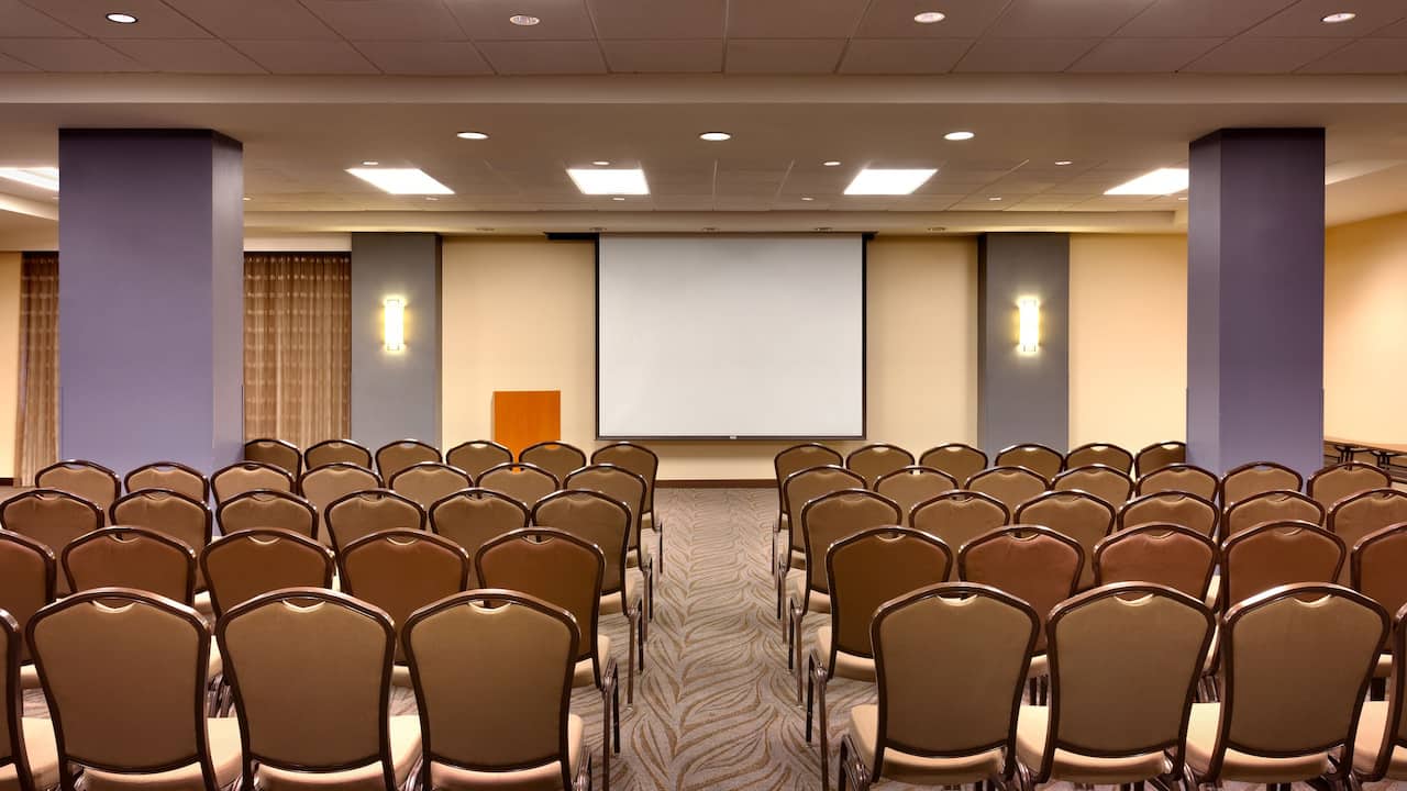 Flexible Meeting and Event Space in Honolulu | Hyatt Place Waikiki Beach