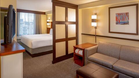 Hotel Photos | Hyatt Place Seattle/Downtown