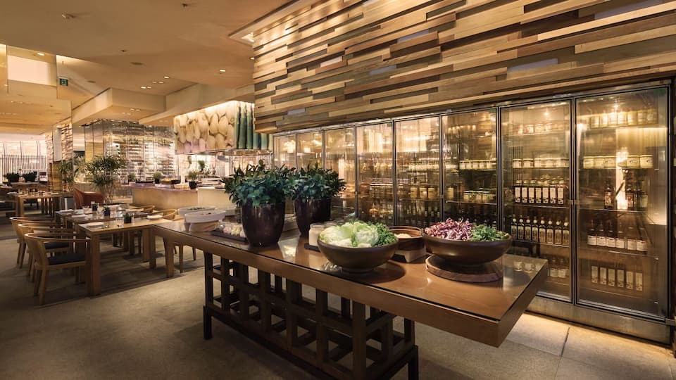 Best Hotel Restaurant in Incheon | Grand Hyatt Incheon