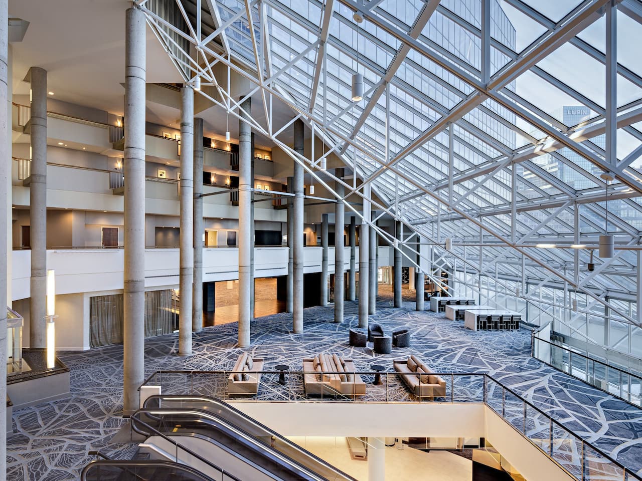 Hotels Near Aquarium | Hyatt Regency Baltimore Inner Harbor