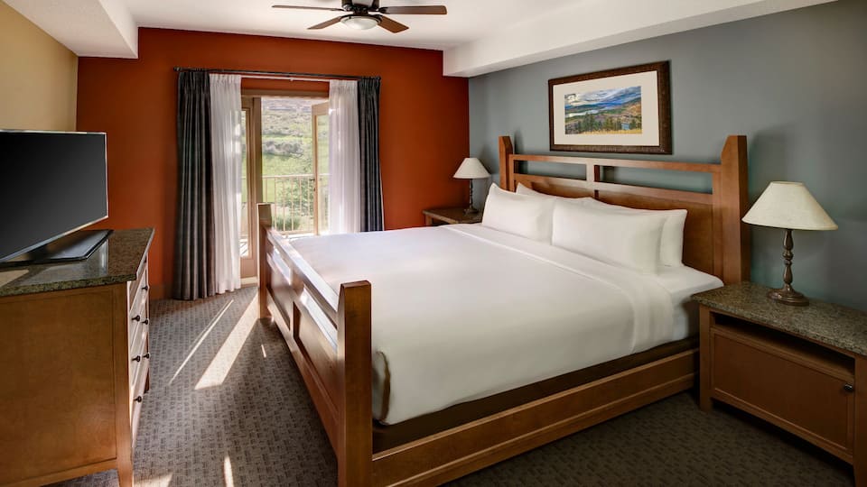 Osoyoos Hotel near NK’MIP Desert Cultural Centre | Spirit Ridge
