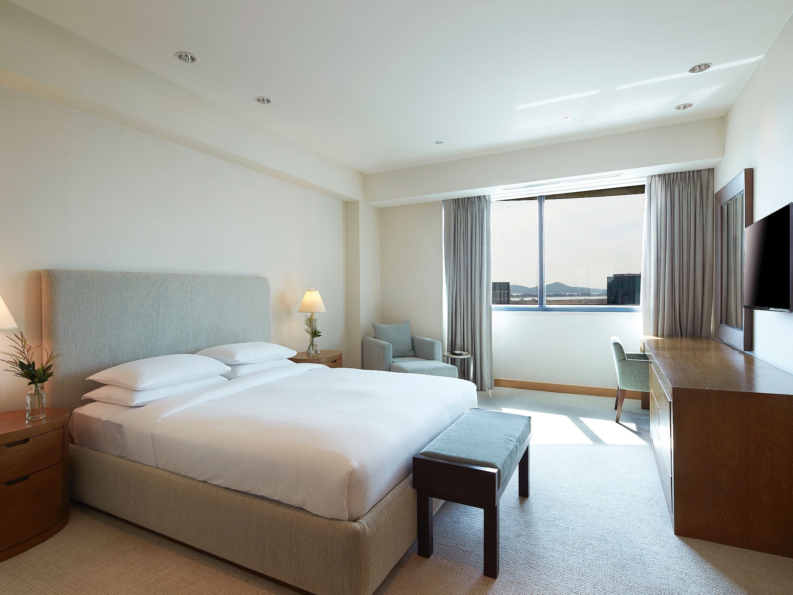 Hotel in Incheon, Korea, with Rooms and Suites | Grand Hyatt Incheon