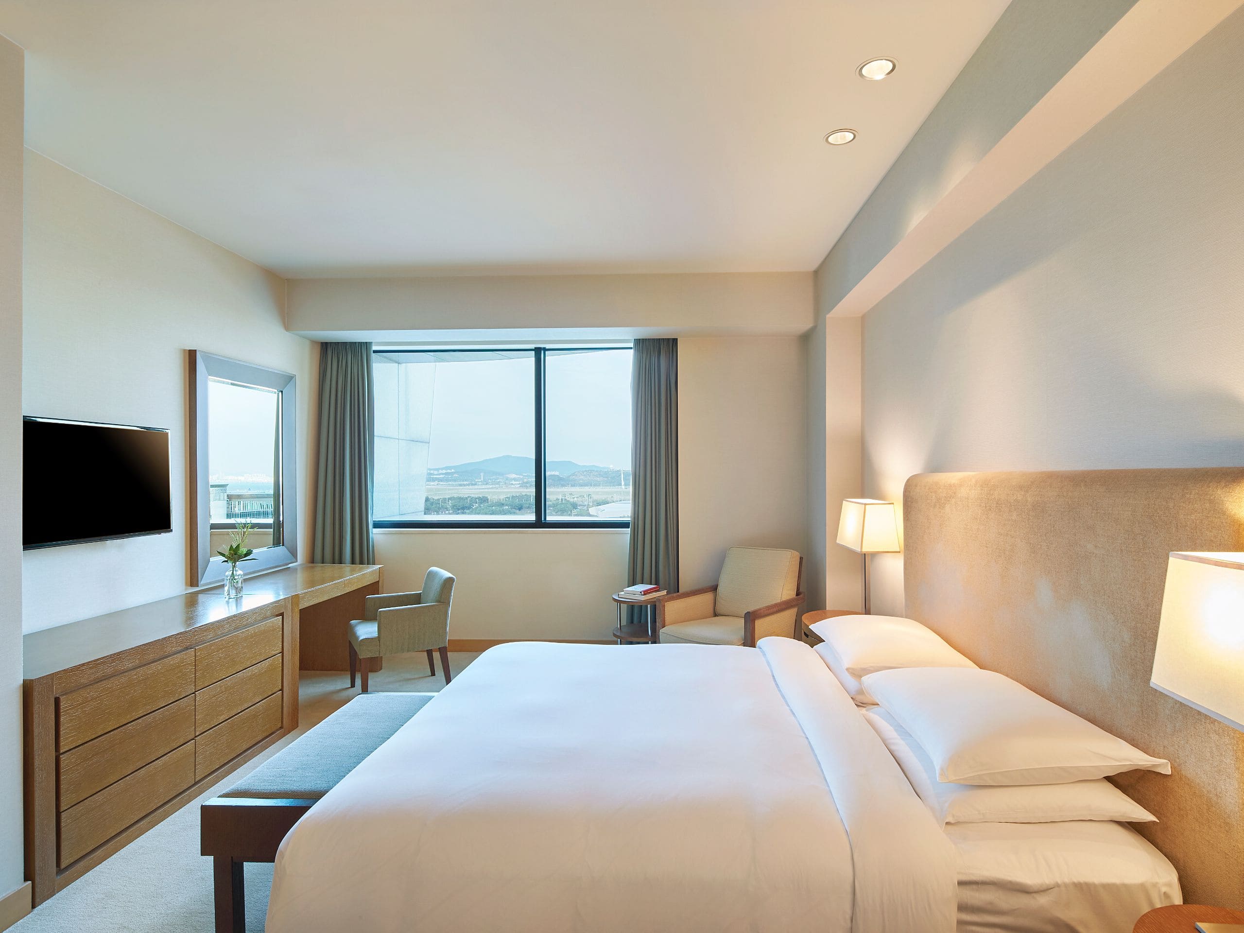 Hotel in Incheon, Korea, with Rooms and Suites | Grand Hyatt Incheon