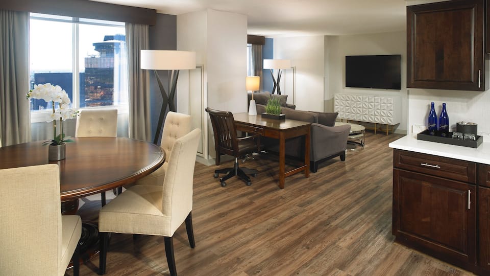 Hotel Photos | Hyatt Regency Rochester