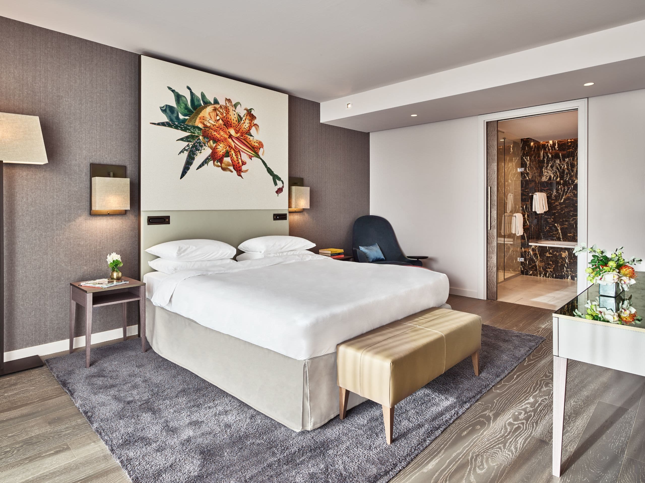Amsterdam Luxury Hotel Rooms & Suites | Hyatt Regency Amsterdam