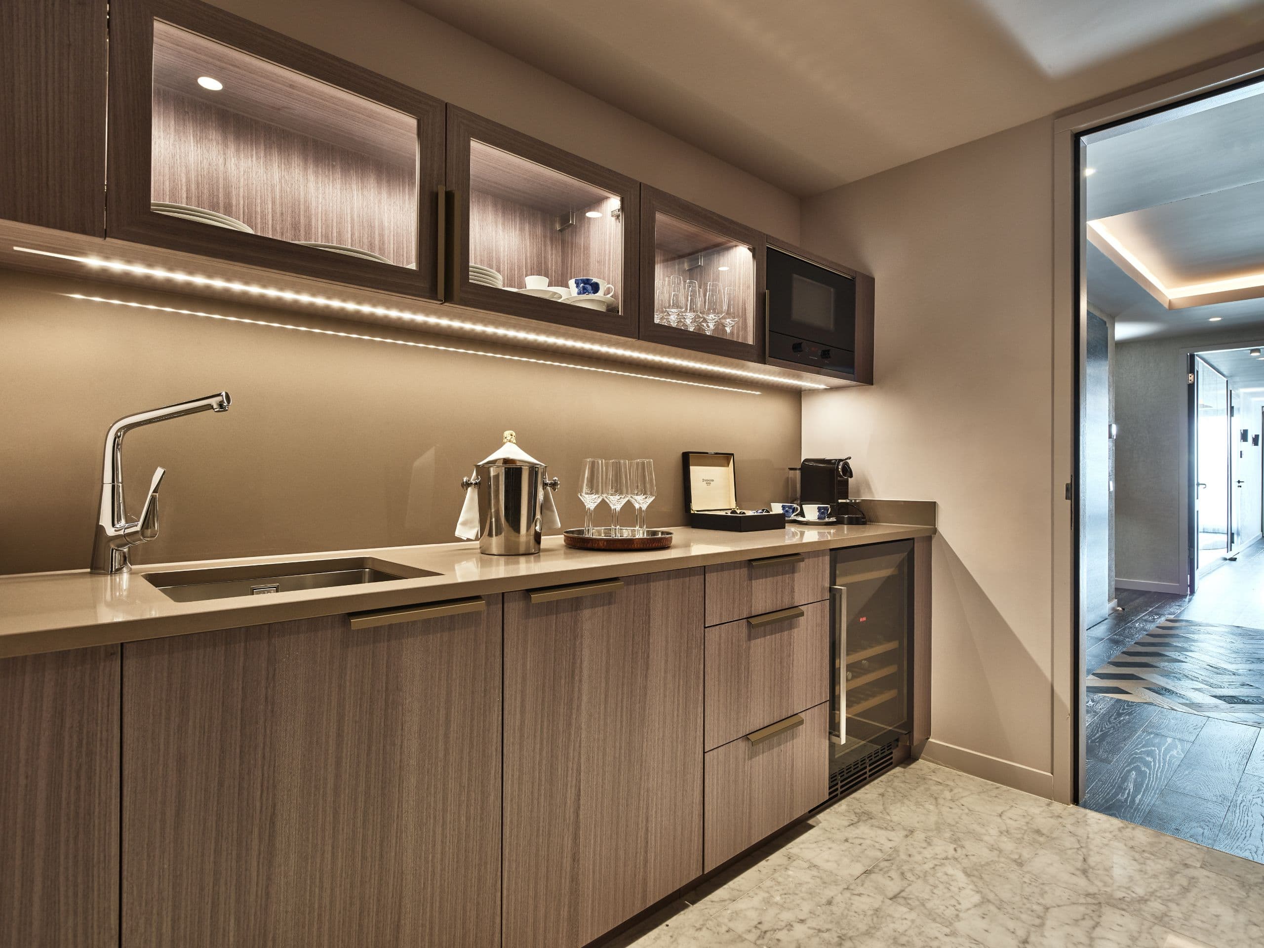 Amsterdam Luxury Hotel Rooms & Suites | Hyatt Regency Amsterdam